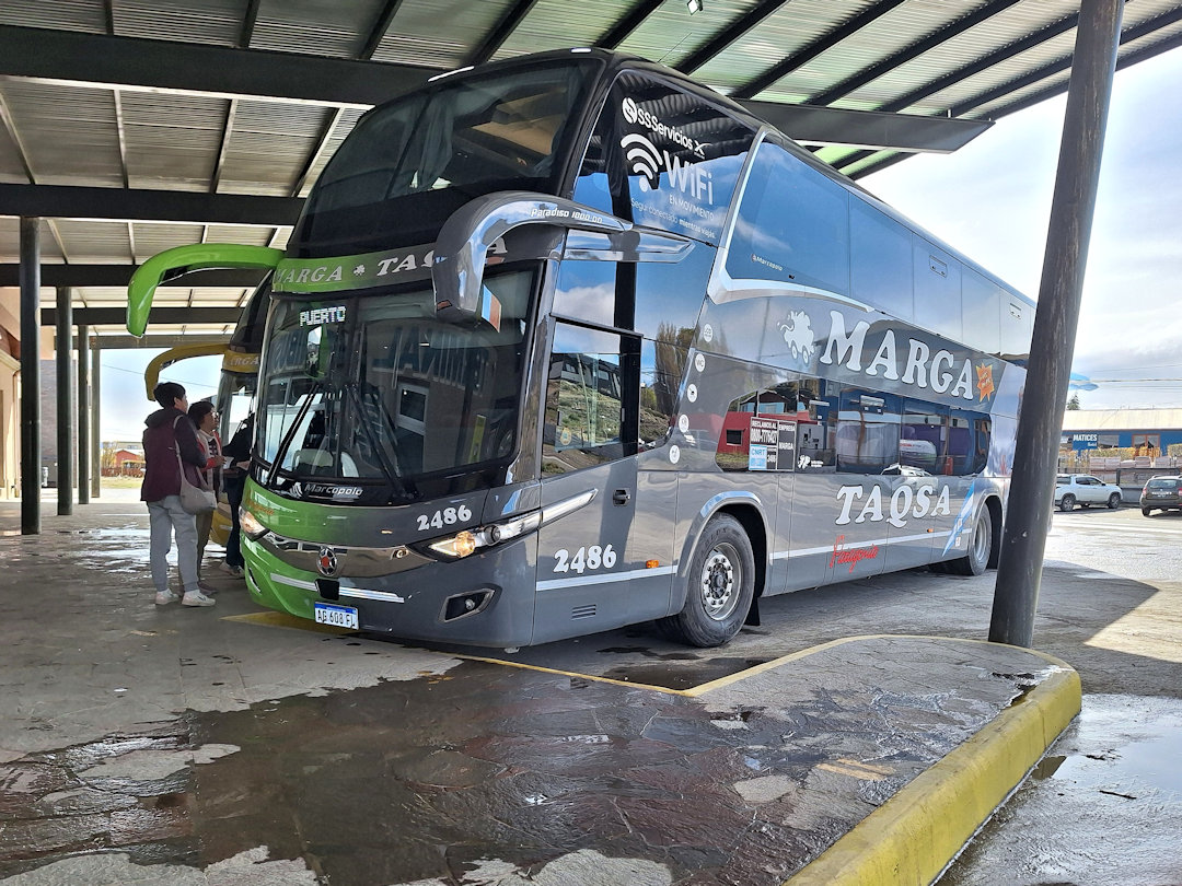 Bus El Calafate to Puerto Natales: What it's like (including Border ...